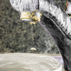 How to Remove Hard Water Residue from Faucets - Home Spritz